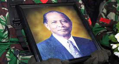 Frans Seda Pahlawan Nasional Penjembatan Budaya, Politik, dan Agama ...